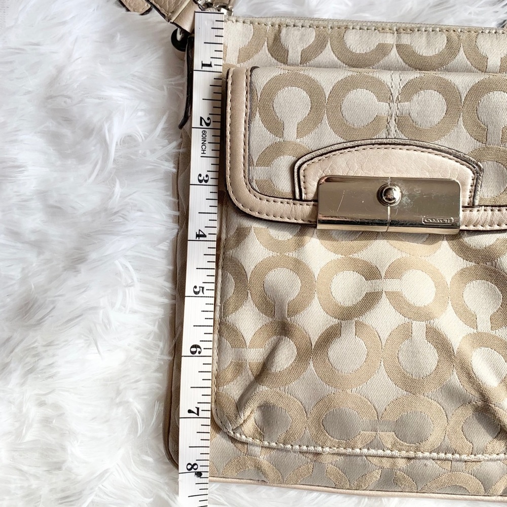 Coach Small Logo Crossbody Bag Ivory Cream - Gem
